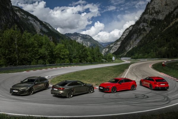 Audi RS 5 Sedan / Audi RS 5 Avant | iMagazine
